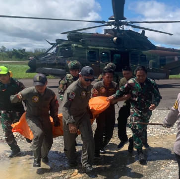 𝗣𝗲𝗹𝗮𝗸𝘂 𝗣𝗲𝗻𝗲𝗺𝗯𝗮𝗸𝗮𝗻 𝗣𝗶𝗹𝗼𝘁 𝗚𝗹𝗲𝗻 𝗠𝗮𝗹𝗰𝗼𝗺 𝗖𝗼𝗻𝗻𝗶𝗻𝗴, 𝗪𝗮𝗿𝗴𝗮 𝗡𝗲𝗴𝗮𝗿𝗮 𝗦𝗲𝗹𝗮𝗻𝗱𝗶𝗮 𝗕𝗮𝗿𝘂 ...